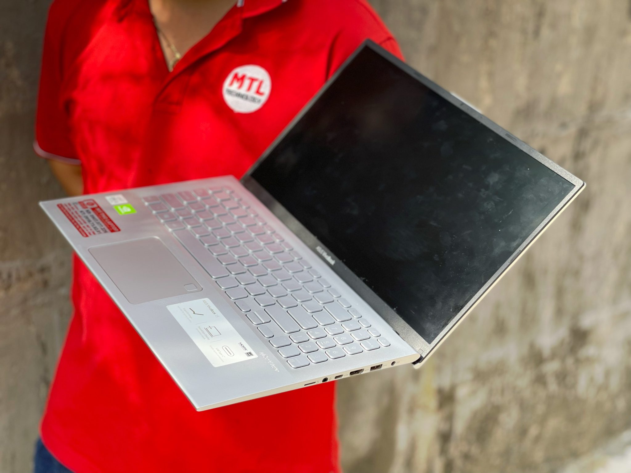 Asus VivoBook A512F Core i5 10210U - Ram 8GB - SSD 512GB -MX250 - 15.6 ...